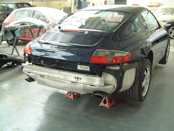 Porsche 996 upgraded to 996 Turbo look | Design 911