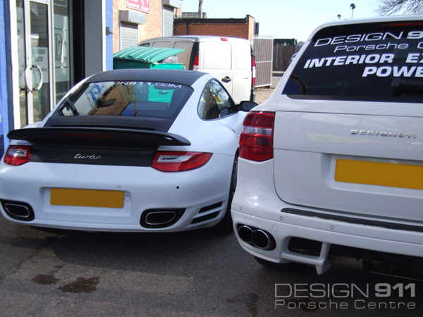 Porsche 997 Turbo Carbon & Matt White Wrap | Design 911