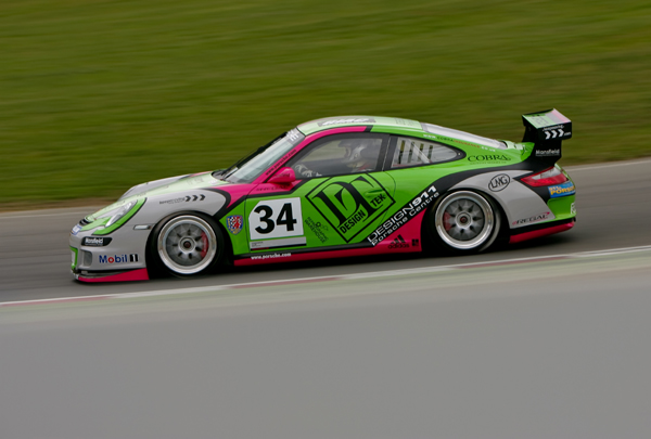 Porsche Carrera Cup GB Team | Design 911