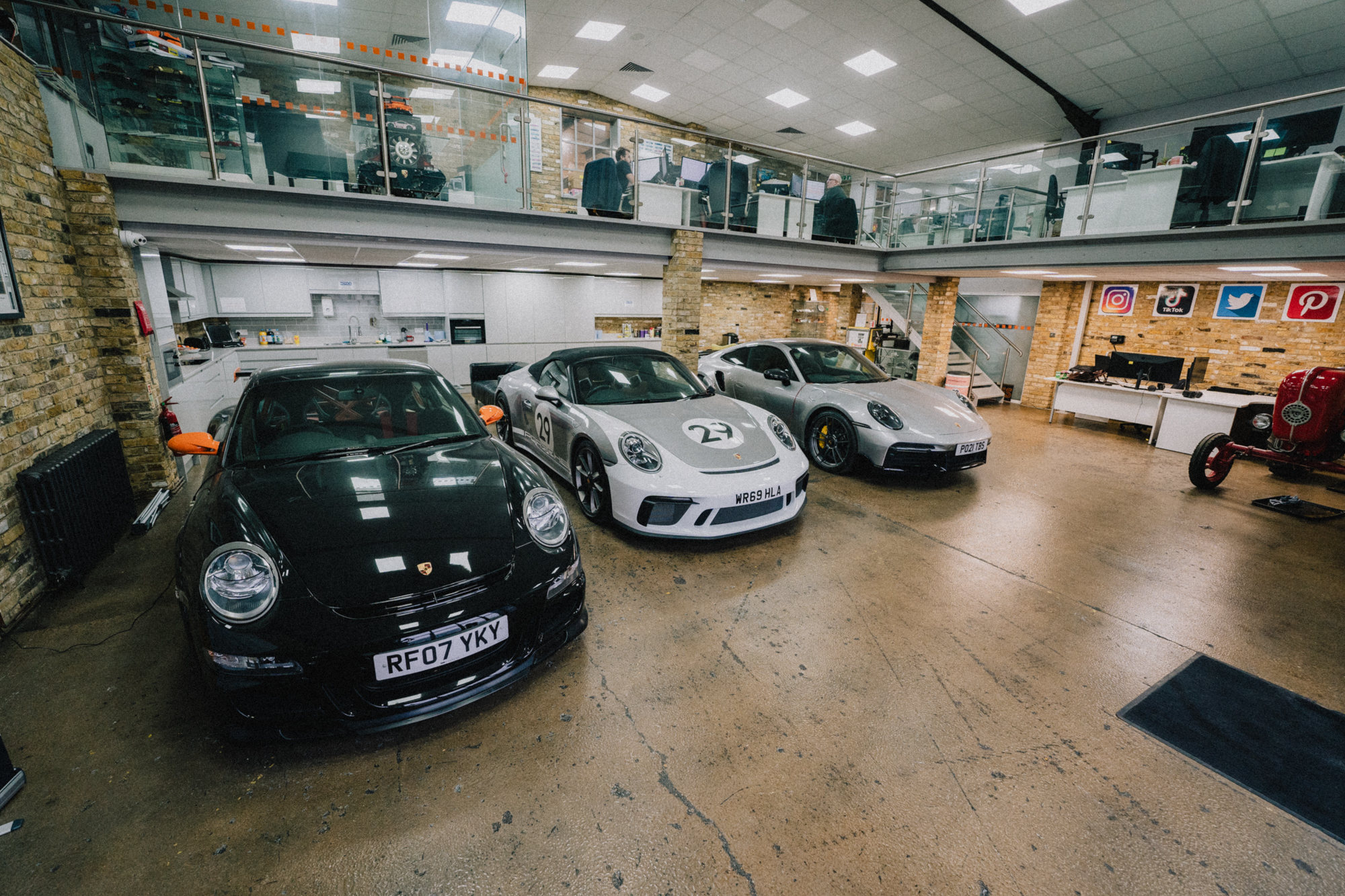 关于我们 | Design 911