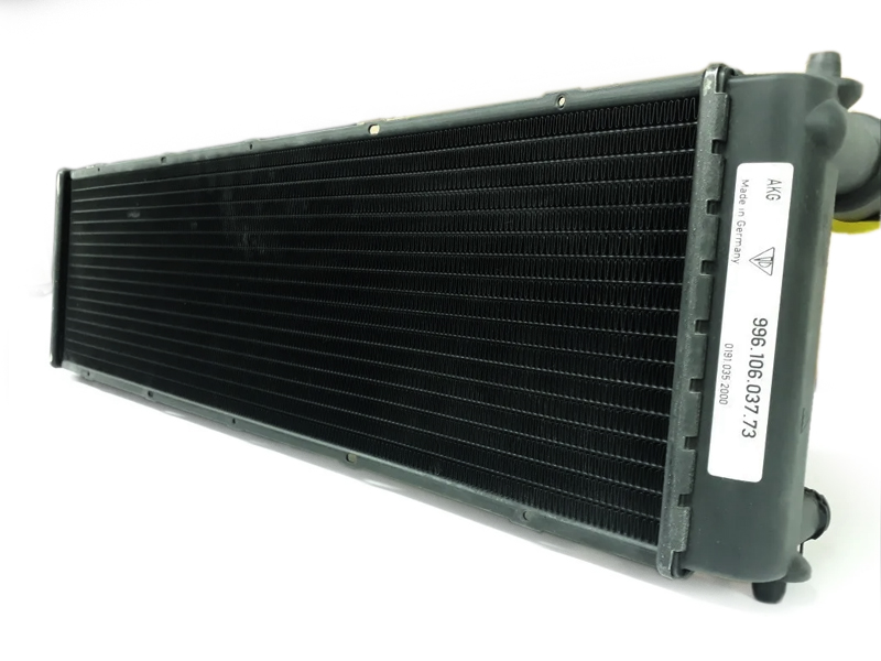 Porsche 95B Macan radiator water coolant 9A712125110 - 9A712125110/1 ...