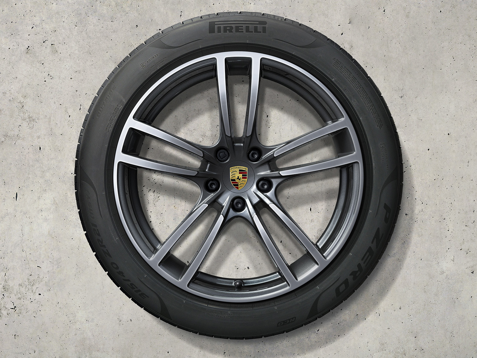 21" Cayenne Turbo Design alloy wheels and summer tyres Original Porsche ...