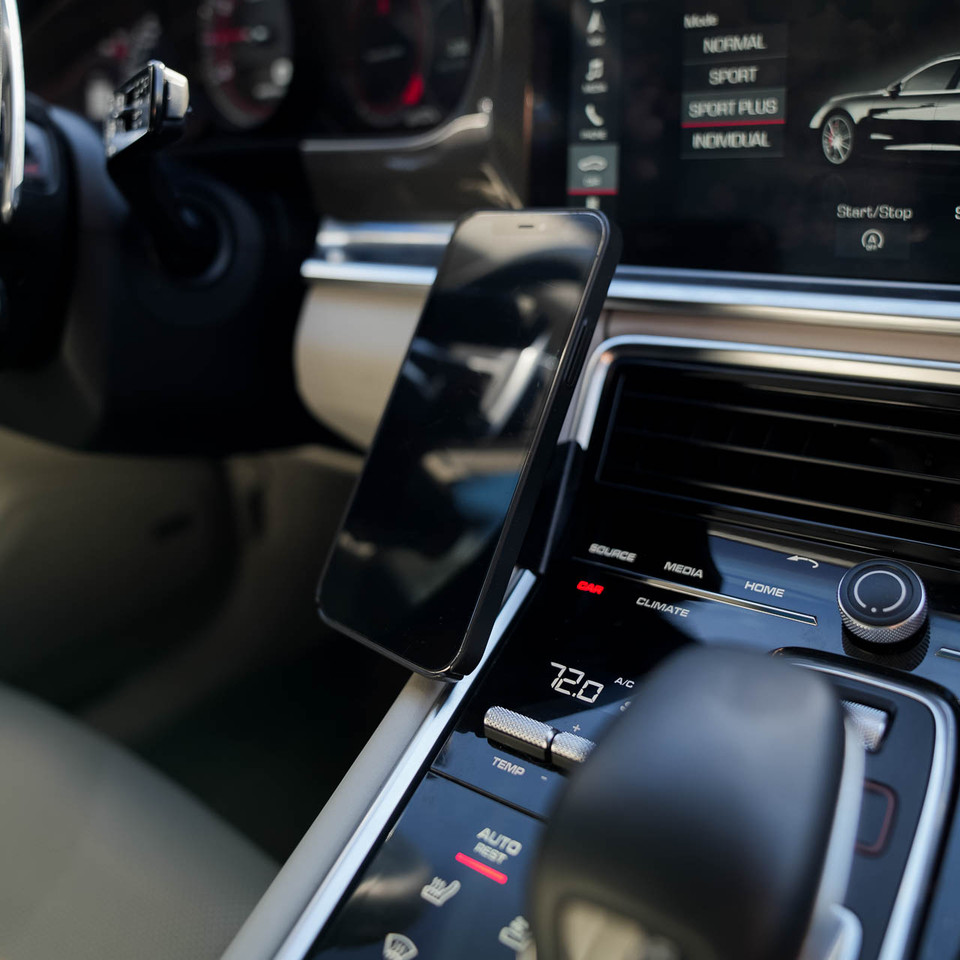 ExactFit Magnetic Phone Mount. Porsche 971 Panamera - PM0198LS | Design 911