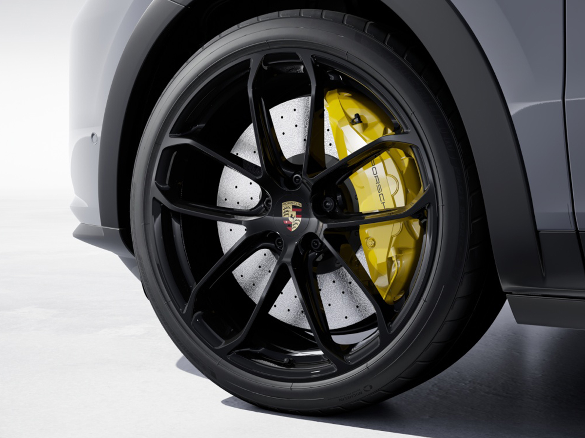 Porsche 9YA / 9YB Cayenne Front 22-inch GT Design Alloy wheel Gloss ...