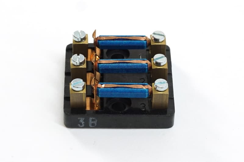 Porsche 911 Fuse Box 3-pole - 91161209303 | Design 911