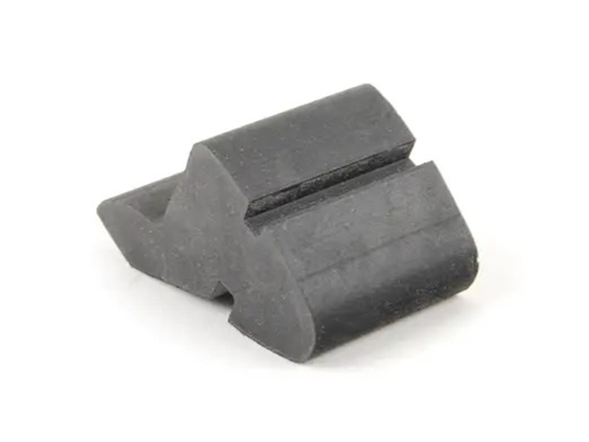 Bonnets / Locks & Latches | Design 911