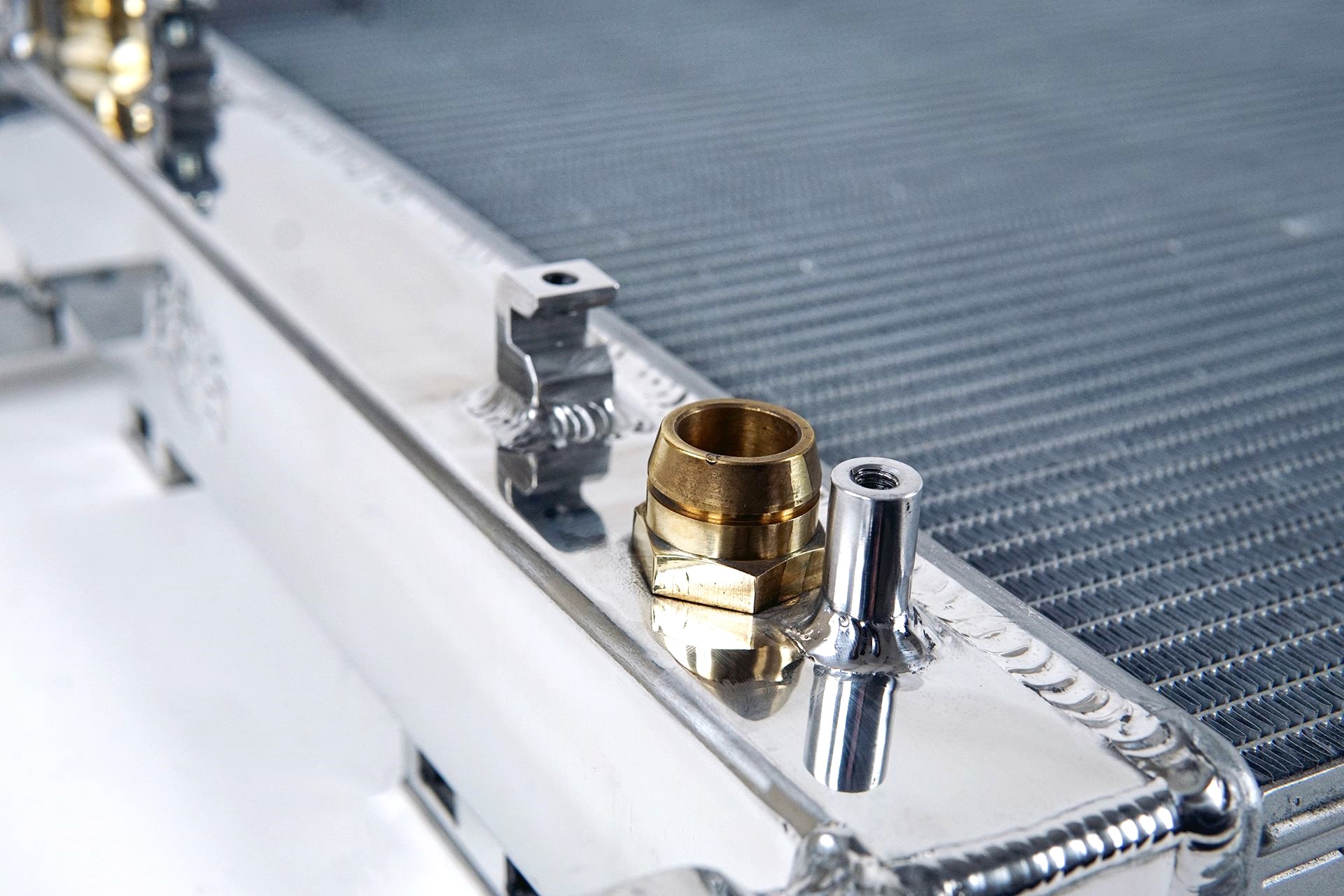 Aluminium Radiator for Water Coolant Fluid. Porsche 95B Macan S / GTS ...