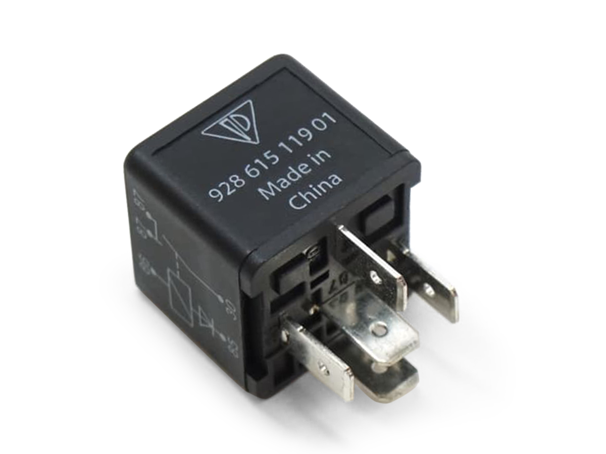 Buy Porsche 928 (1978-1995) 928S 4.7L 1981-83 Relays / Fuses | Design 911