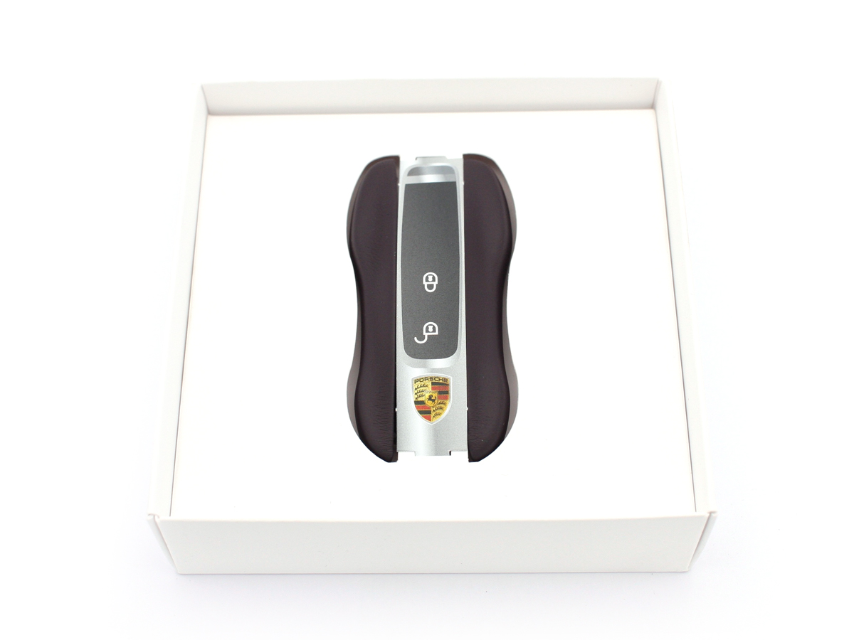 Genuine Porsche 971044930 Leather driver's key for Porsche 992 Taycan ...