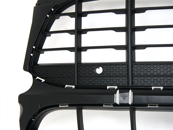 Porsche 95B Macan Front bumper centre grille 95B807683H1E0 ...