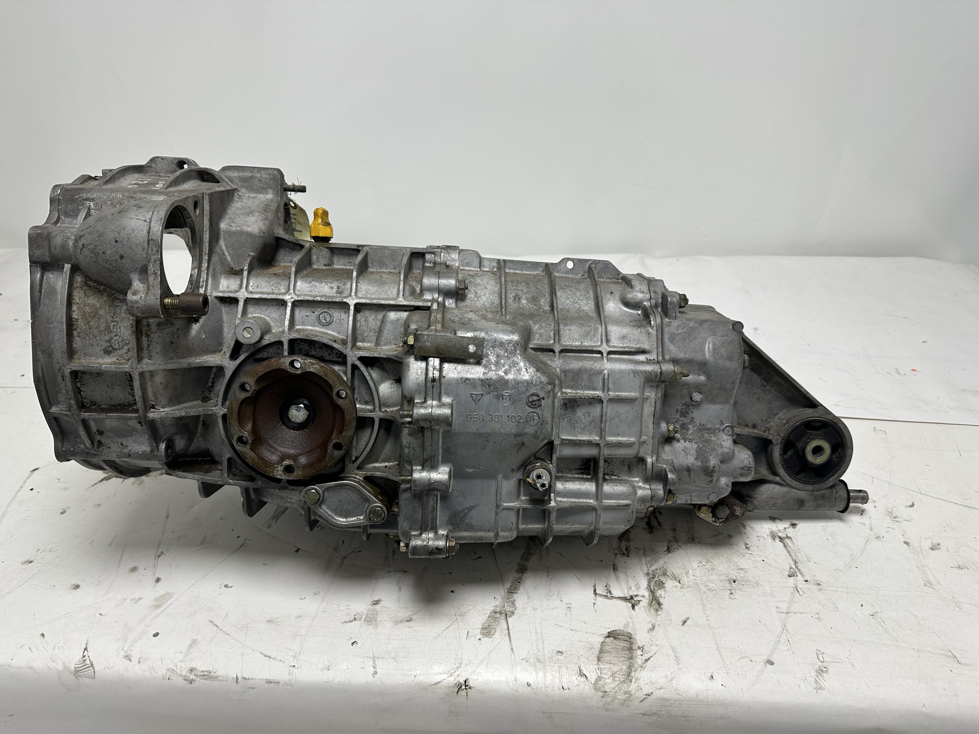 Porsche (911) 930 3.3L Turbo 4 speed gearbox Used needs total rebuild ...