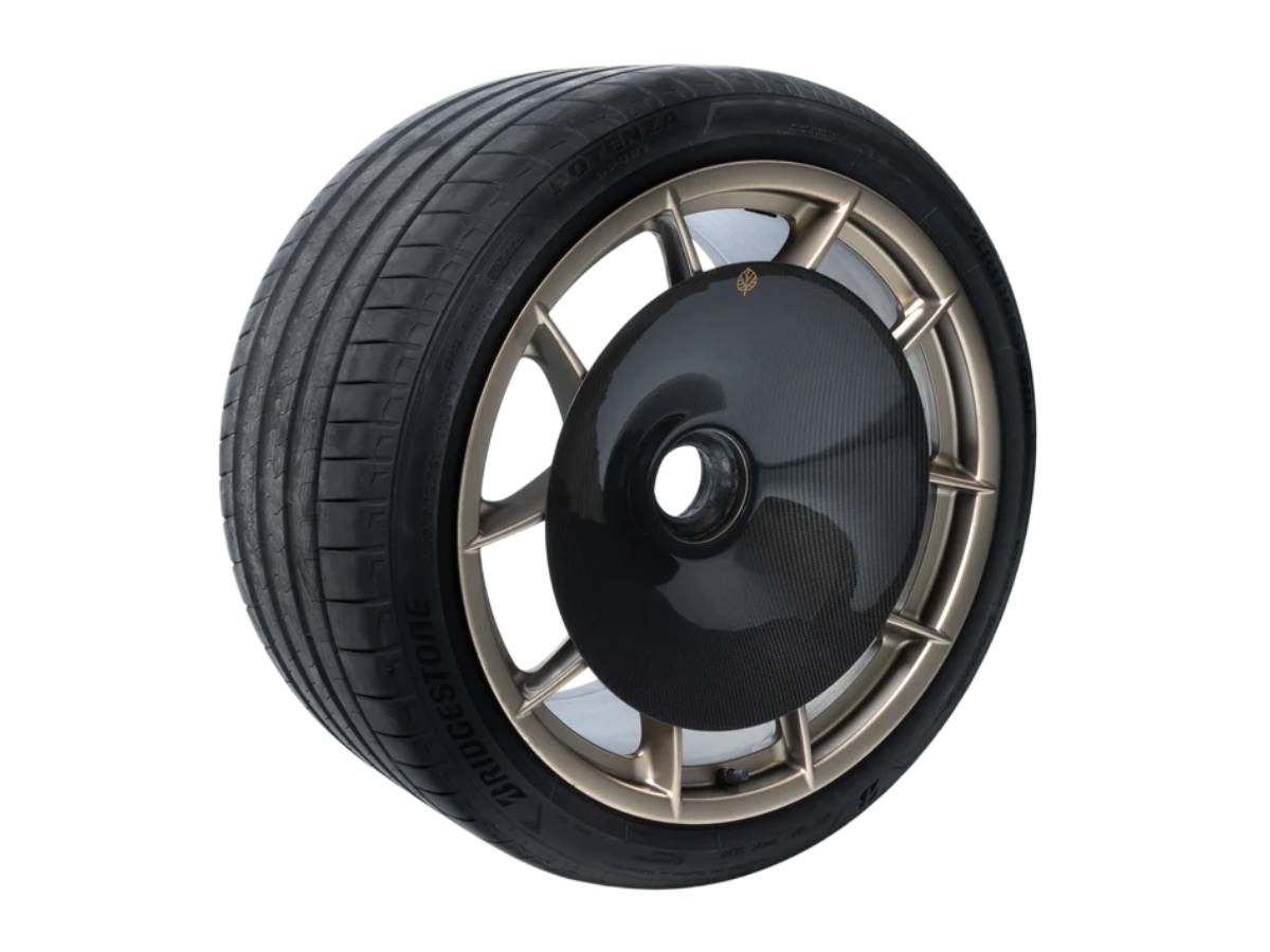 Aero disc rear wheel carbon fibre for magnesium wheels. Porsche 992 GT3 ...