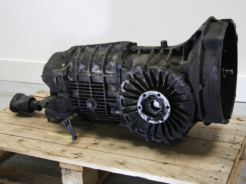 Porsche 911 Gearbox 915 915/60 5 gears - 91530090300U | Design 911