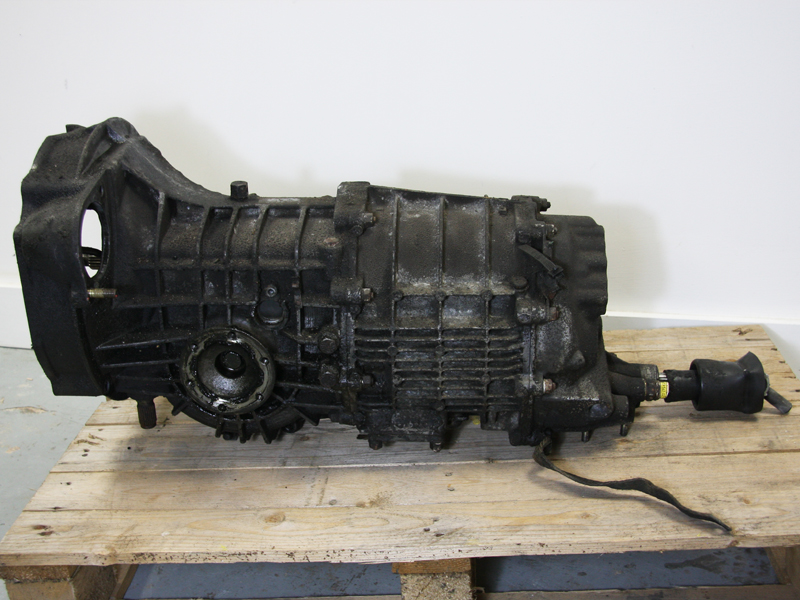 Porsche 911 Gearbox 915 915/60 5 gears - 91530090300U | Design 911