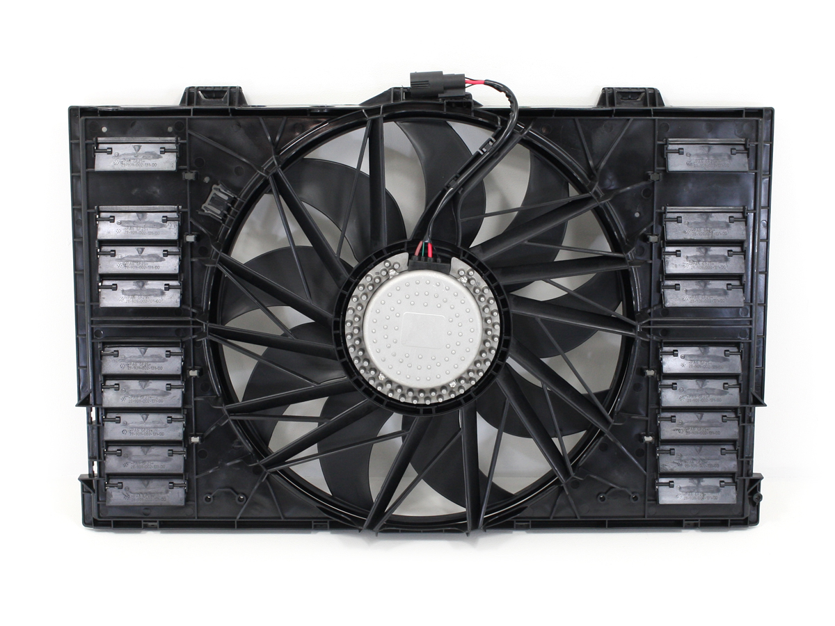 Porsche 970 Panamera Water radiator air duct with fan 97010606106 ...