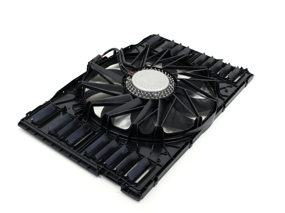 Porsche 970 Panamera Water radiator air duct with fan 97010606106 ...