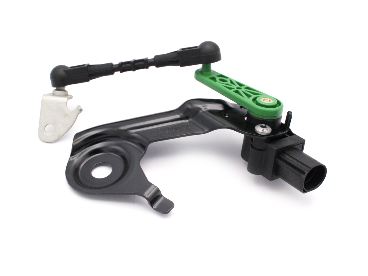 Buy Porsche Macan-e (95C) Electric 2024 Air suspension leveling ...