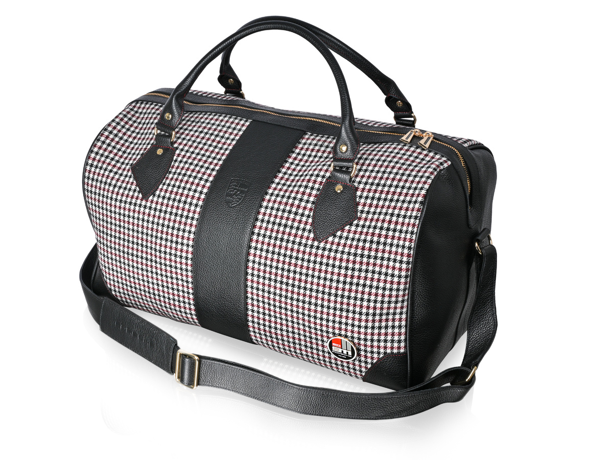 90180213106 Porsche Classic '60 Years of 911' touring bag 911 ...