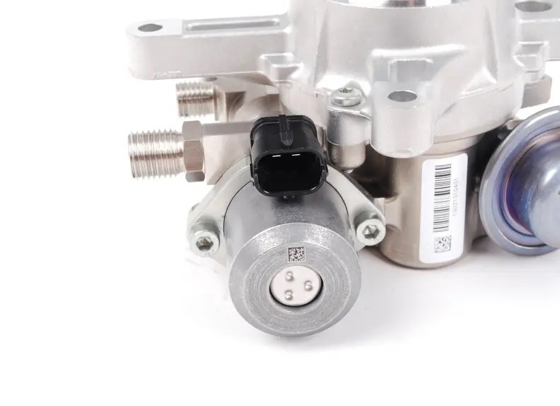 Porsche Cayenne High Pressure Pump 94811031507 - 94811031507 | Design 911