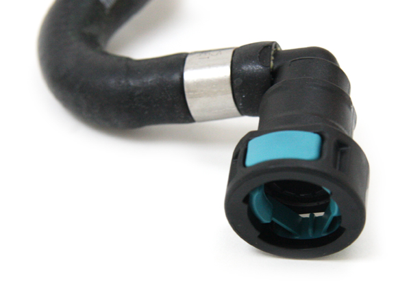 Porsche 95B Macan Water tank breather hose 95B122447C - 95B122447D ...