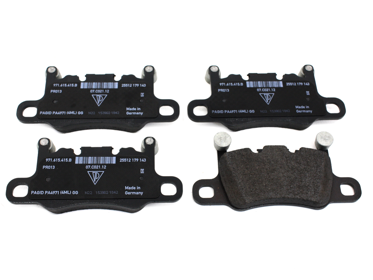 1 set of brake pads for disc brakes, This part number supersedes to ...