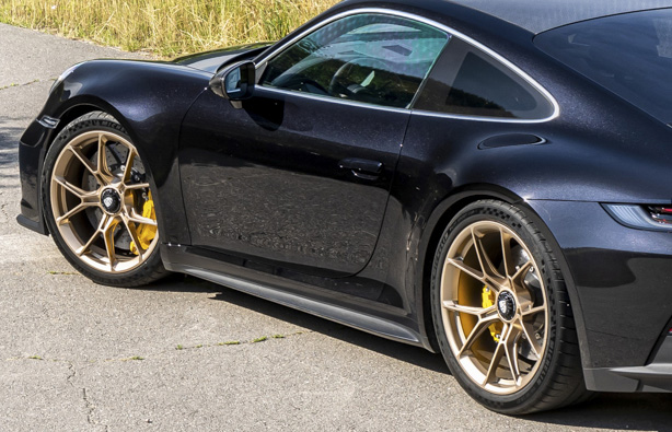 GT3 Side skirt kit. Porsche 992 - 9GT854885KIT | Design 911