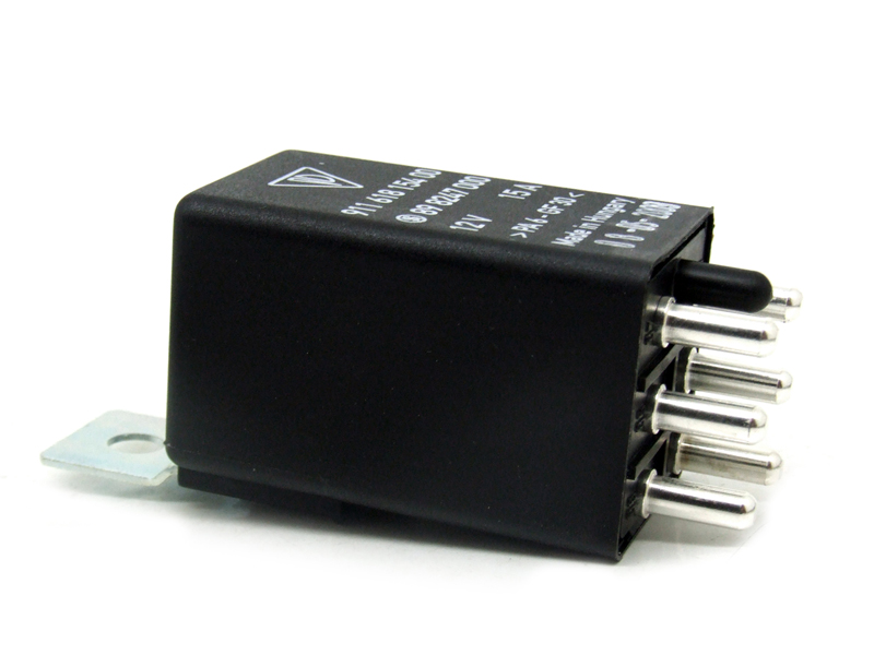 Porsche 911 DME Relay 91161815401 - 91161815402/2 | Design 911