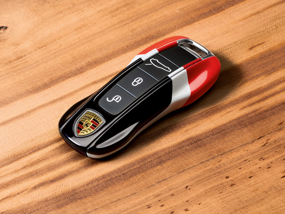 Porsche 992 Painted vehicle key Design Edition Racing 97104480203 ...