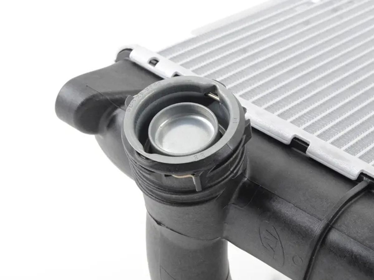 Porsche Boxster Cayman 981 991 Radiator Water Coolant Fluid 99110613103 ...