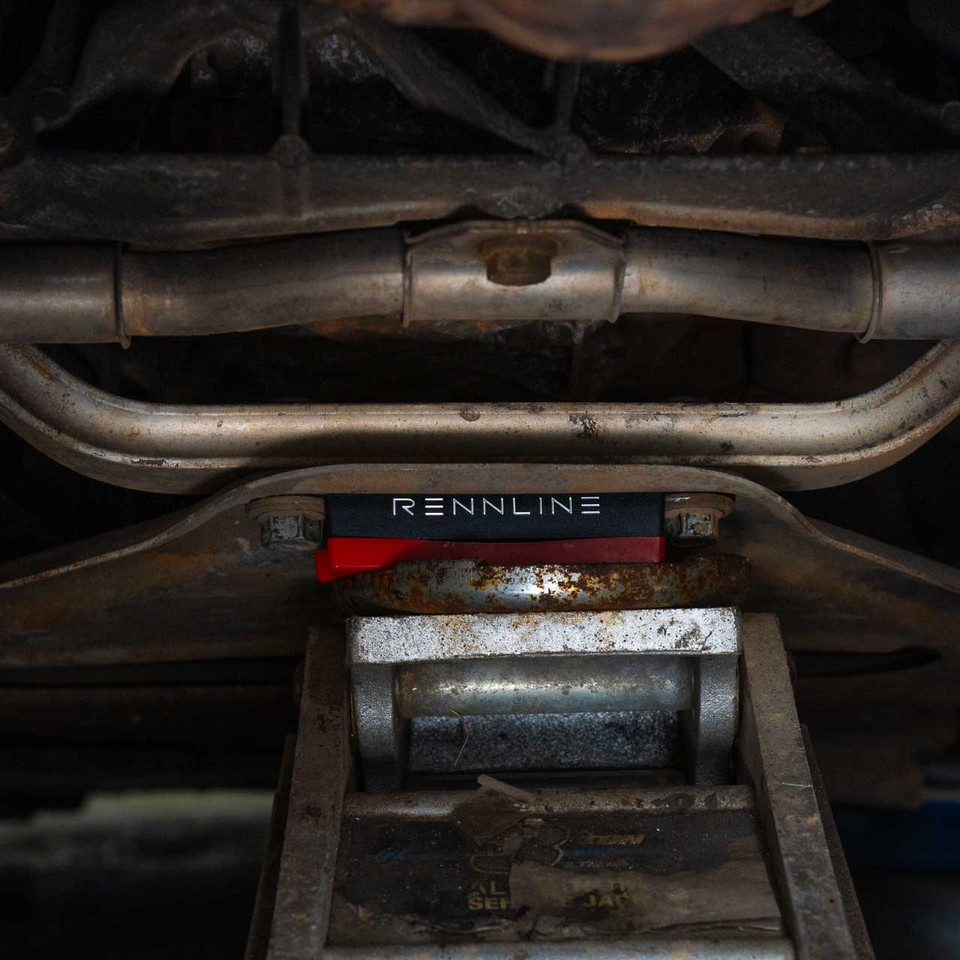 Jack pad adaptor. Porsche 987 Boxster / Cayman - T17 | Design 911