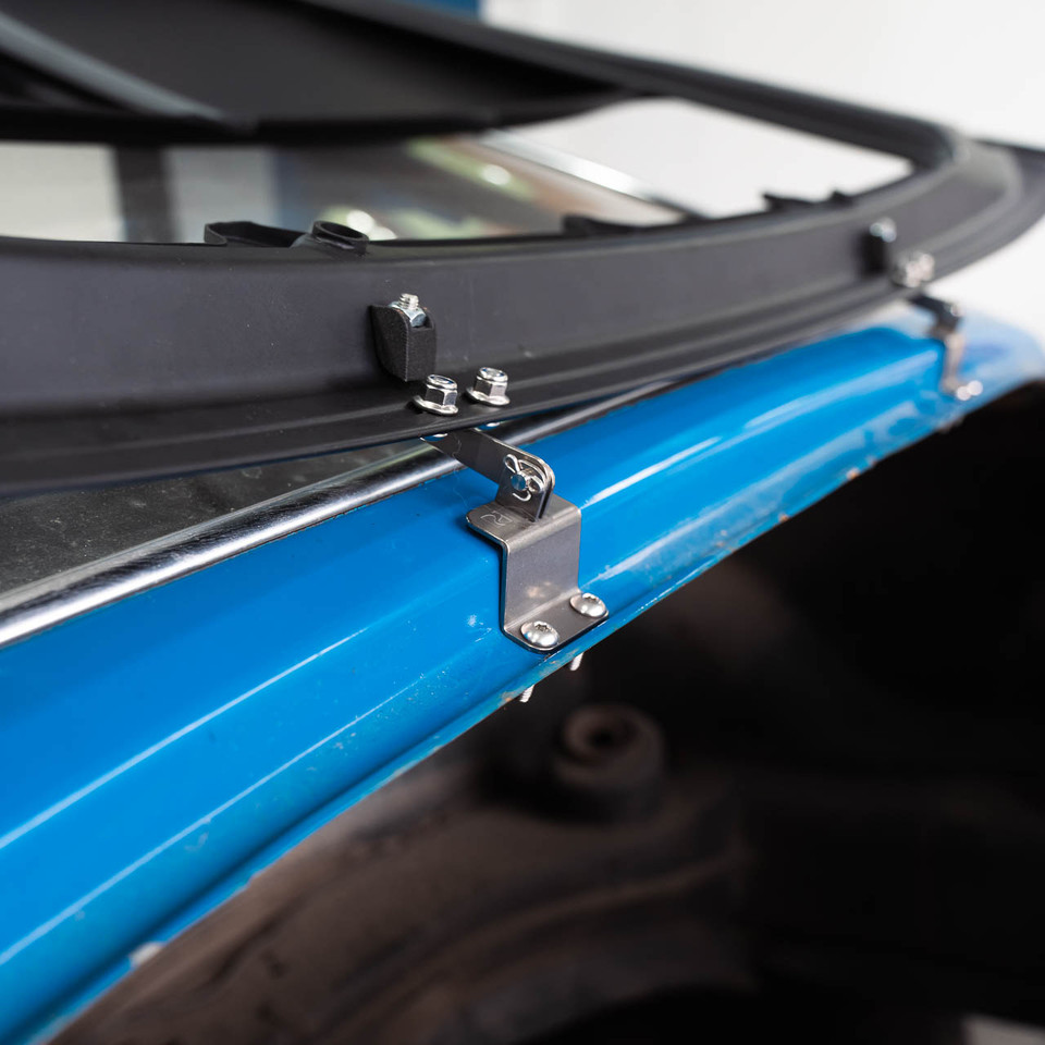 Rennline titanium 911R style engine lid hinge set. Porsche 911 - E60 ...