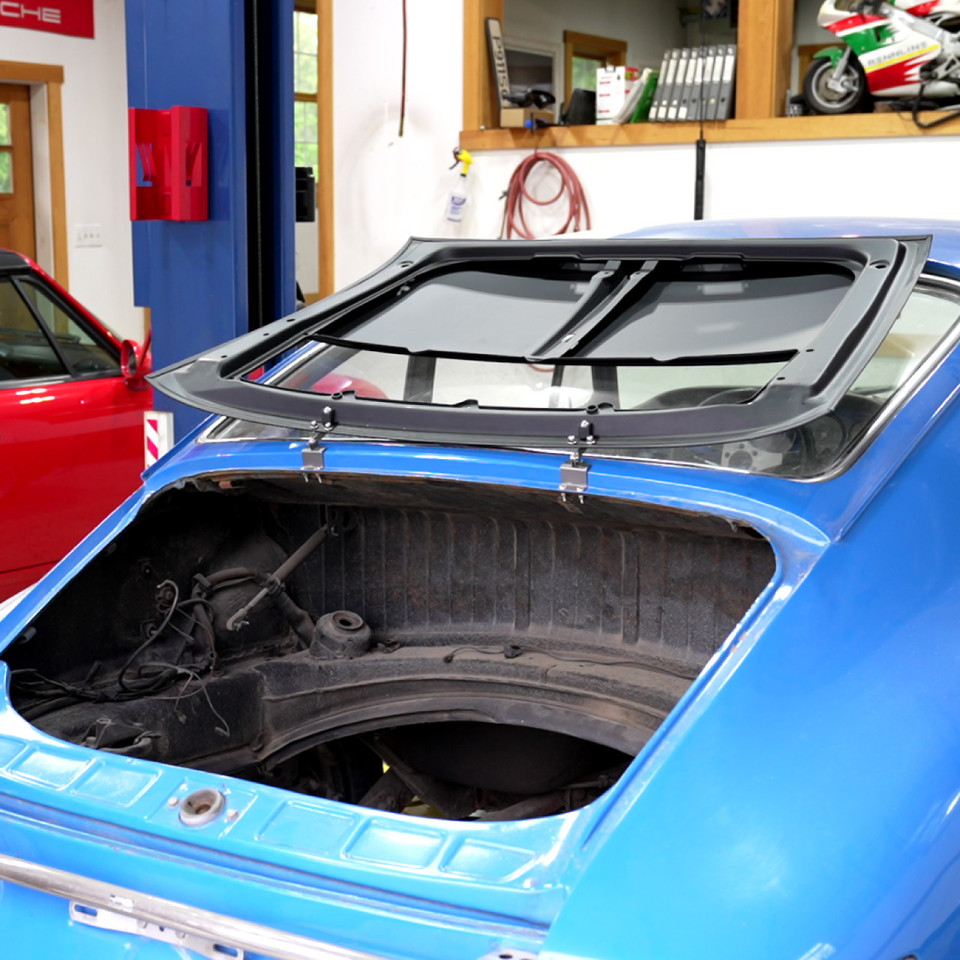 Rennline titanium 911R style engine lid hinge set. Porsche 911 - E60 ...