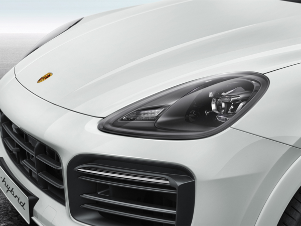 Buy Porsche Cayenne 9YA 2018-2023 Cayenne Turbo S E-Hybrid V8 4.0L ...