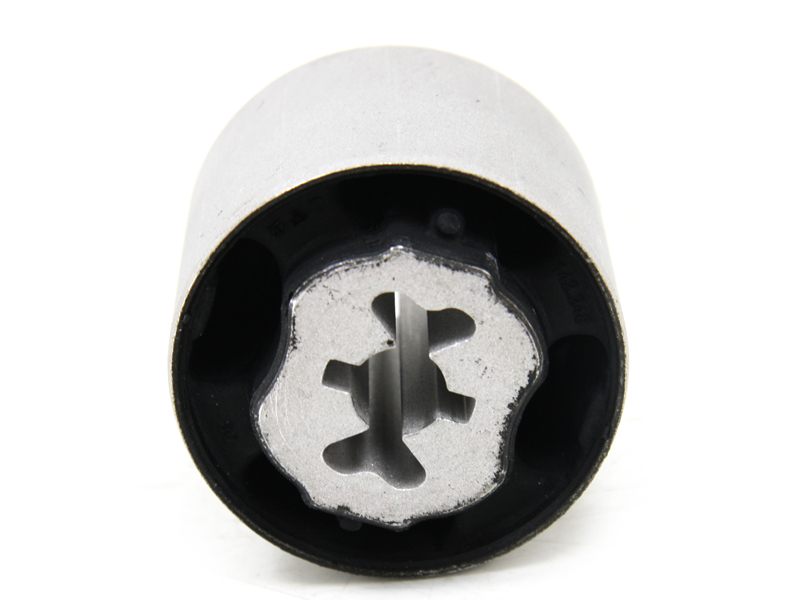 Original Porsche 95834933770 Front differential housing rubber mount ...