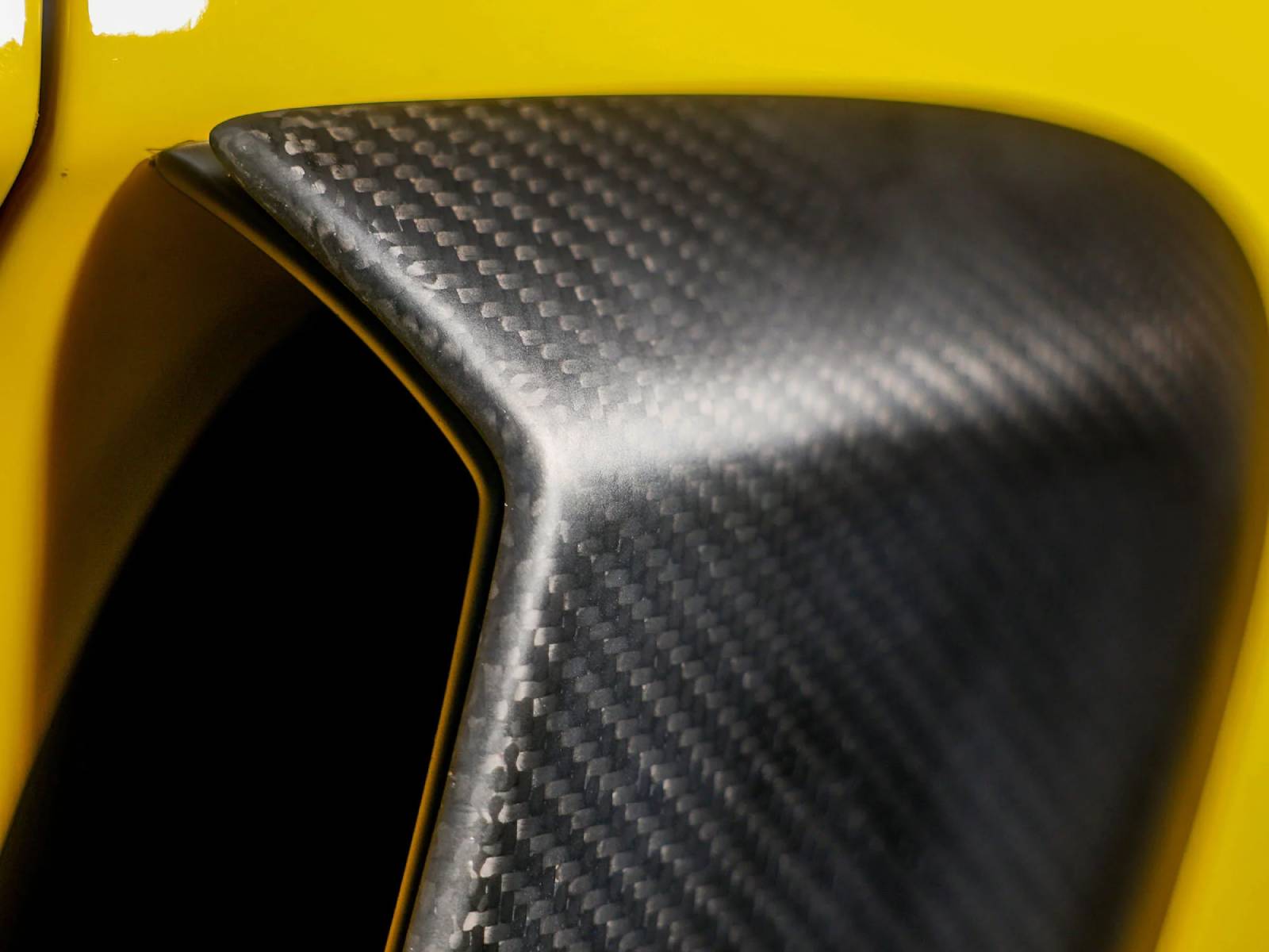 Rear wing air vent cover set dry carbon fibre. Porsche 718 Cayman GT4 ...