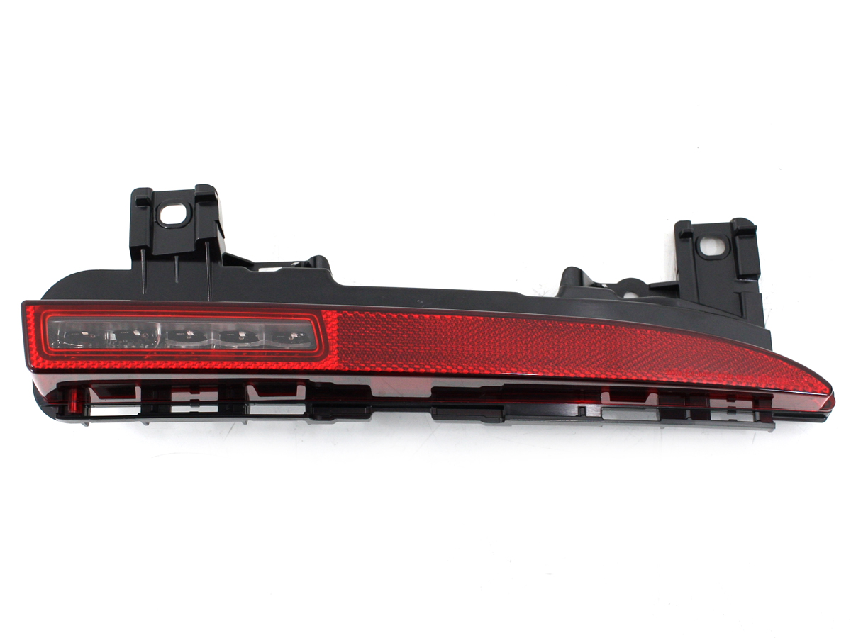 Porsche 95B.3 Macan Rücklichtreflektor Rückfahrlicht 95B945701E ...