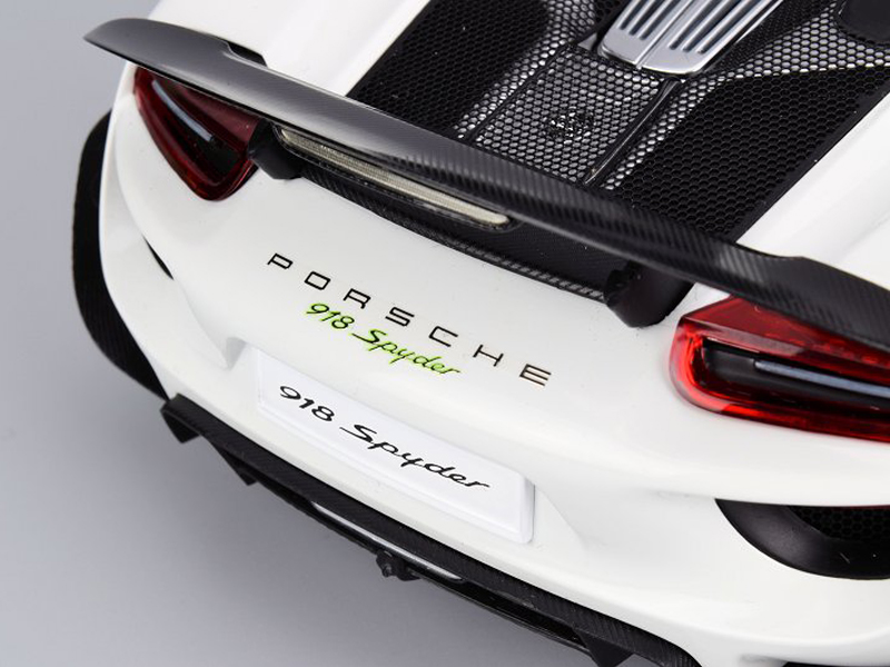 Porsche 918 Spyder Carbon fibre rear spoiler 91850423107A3G ...