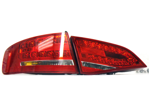Rear Indicator Units LED Red / Clear AUDI A4 B8 - 1018995 | Design 911