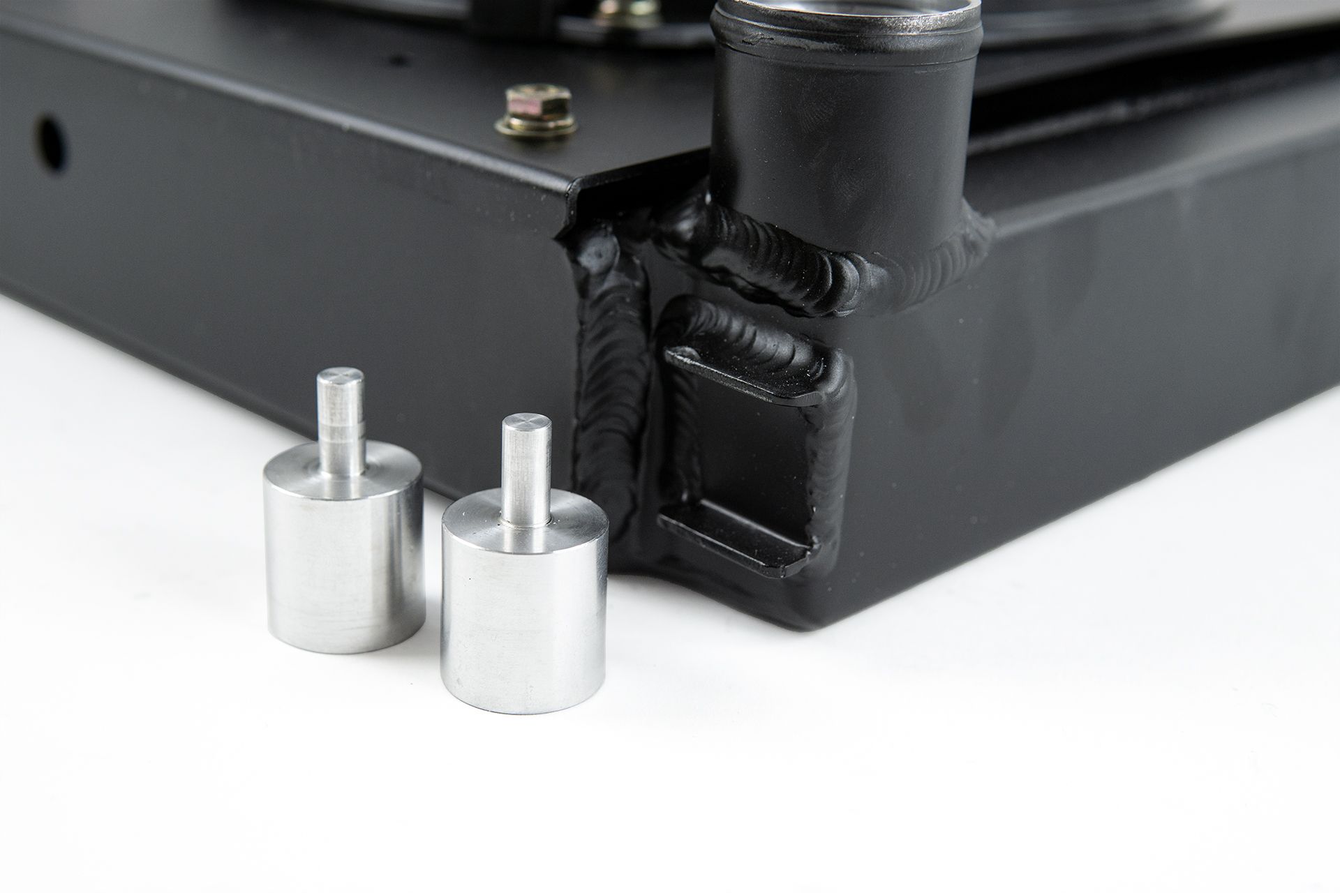 Aluminium radiator, fan and fan shroud kit. Porsche 944 / 944 turbo ...